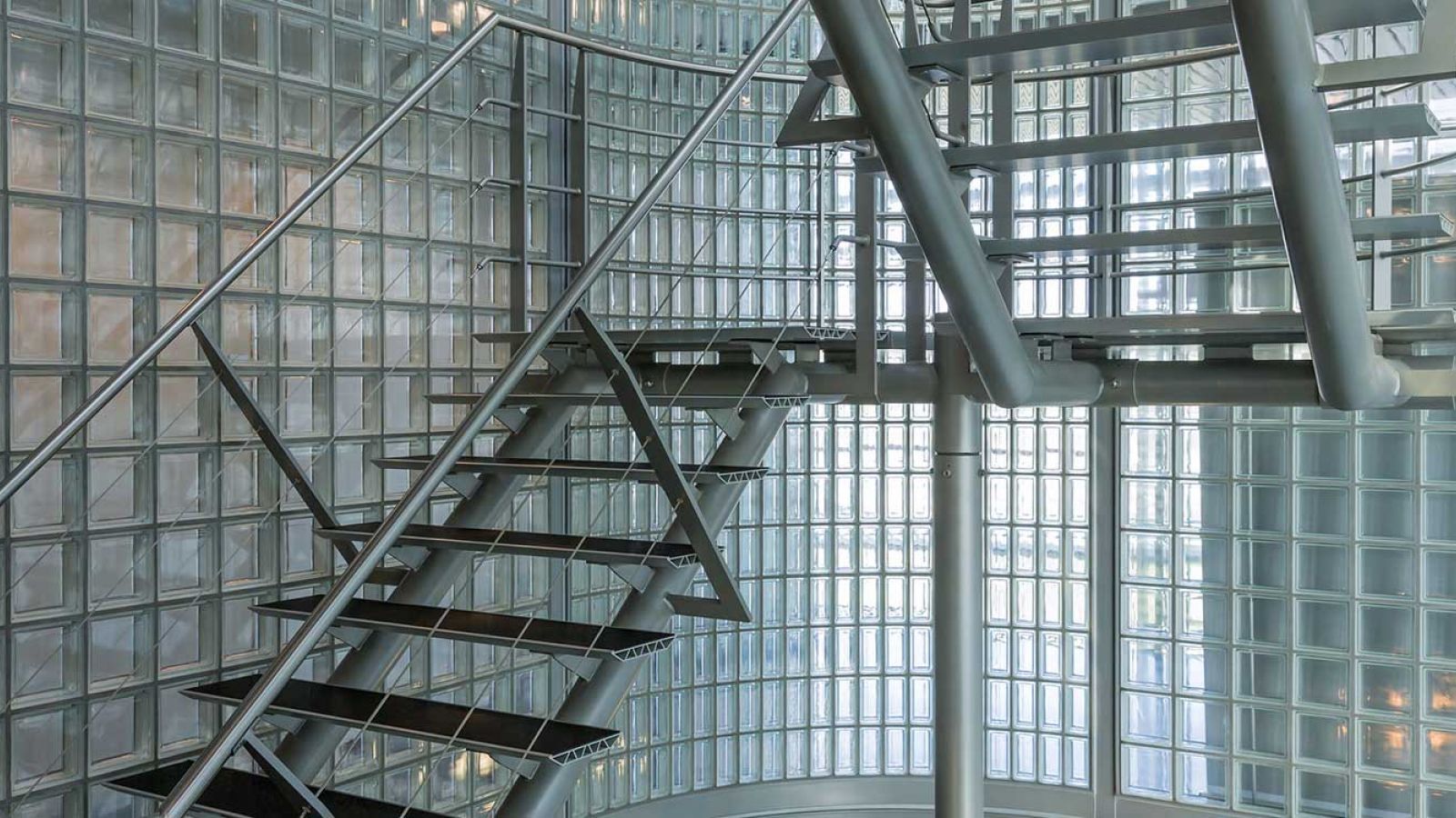 Feature Staircases | Design | Fabrication | Installation - Urban ...